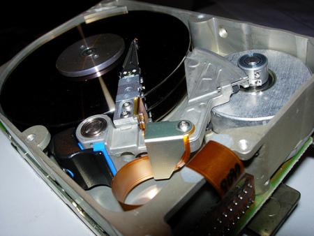 Failing Hard Drive Sounds | Hackaday