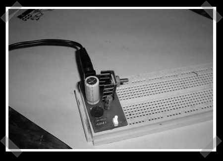 Adjustable Breadboard Power Supply | Hackaday