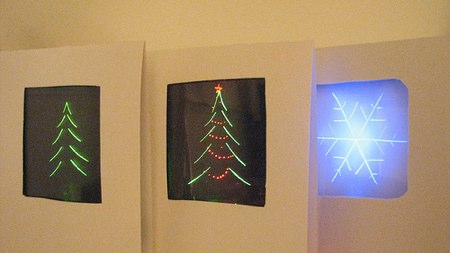 Edge-lit Holiday Cards | Hackaday