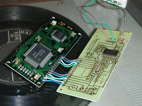 Adding RDS Decoding To A Vintage Radio | Hackaday