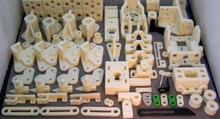 Printing A RepRap | Hackaday