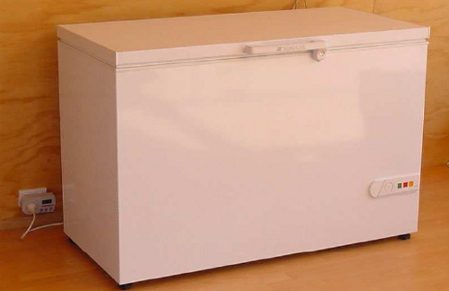 Energy Efficient Fridge Hack | Hackaday