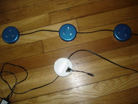 Simple Automatic LED Lamps | Hackaday