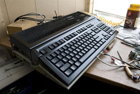 Upgraded Atari 1024STf | Hackaday