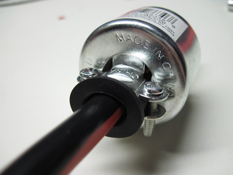 How-to: Make A Mains Crossover Cable | Hackaday