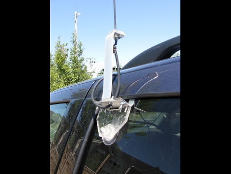 Building A Window Mounted Antenna For Your Car | Hackaday