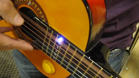 RGB Stroboscopic Guitar Tuning | Hackaday