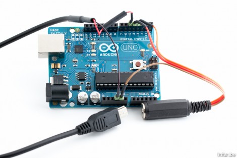 Shutter Remote For RICOH Cameras | Hackaday