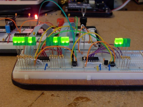 Binary Clock Using Logic Chips And Mains Frequency | Hackaday