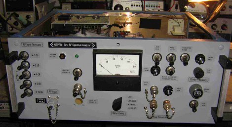 Building A Better Spectrum Analyzer For Radio Enthusiasts | Hackaday