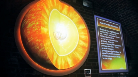 Interactive Sun Exhibit Uses 3D Projection Screen And Kinect | Hackaday