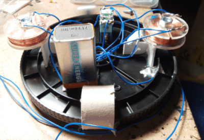 Old Computer Parts Demonstrate How Particle Accelerators Work | Hackaday