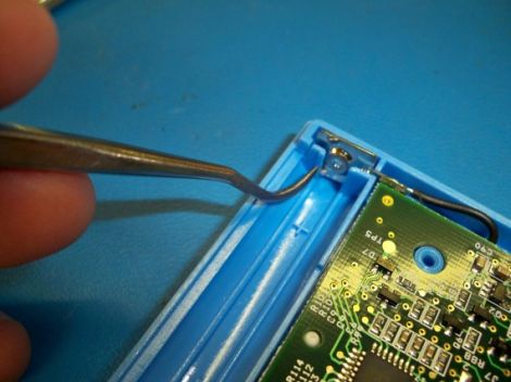 A Simple Fix To Resurrect Your Broken Iclicker | Hackaday