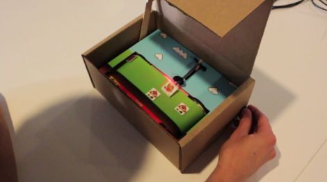 No Quarters Required For This Sidescrolling Game In A Box | Hackaday