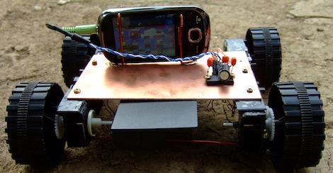 A Very Simple Android Recon Vehicle | Hackaday