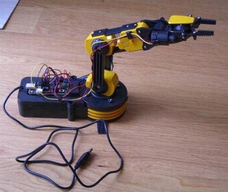 Creating A Voice Controlled Robotic Arm | Hackaday