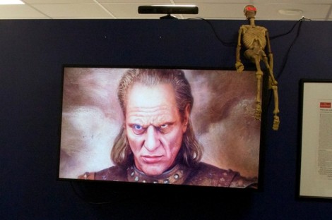 [Vigo’s] Stare Follows You Wherever You Go | Hackaday