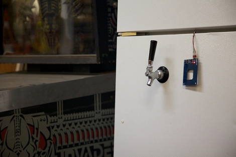 Beer Security System Keeps Freeloaders Out Of Your Stash | Hackaday