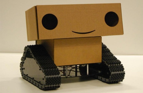 Boxie Is An Adorable Toddler Videographer | Hackaday