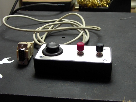 Analog Joypad For Your Retro PC | Hackaday