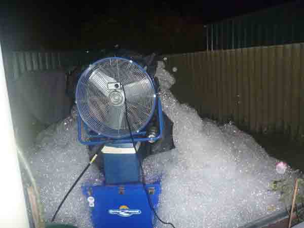 How To Build A Foam Machine For Your Next Party | Hackaday