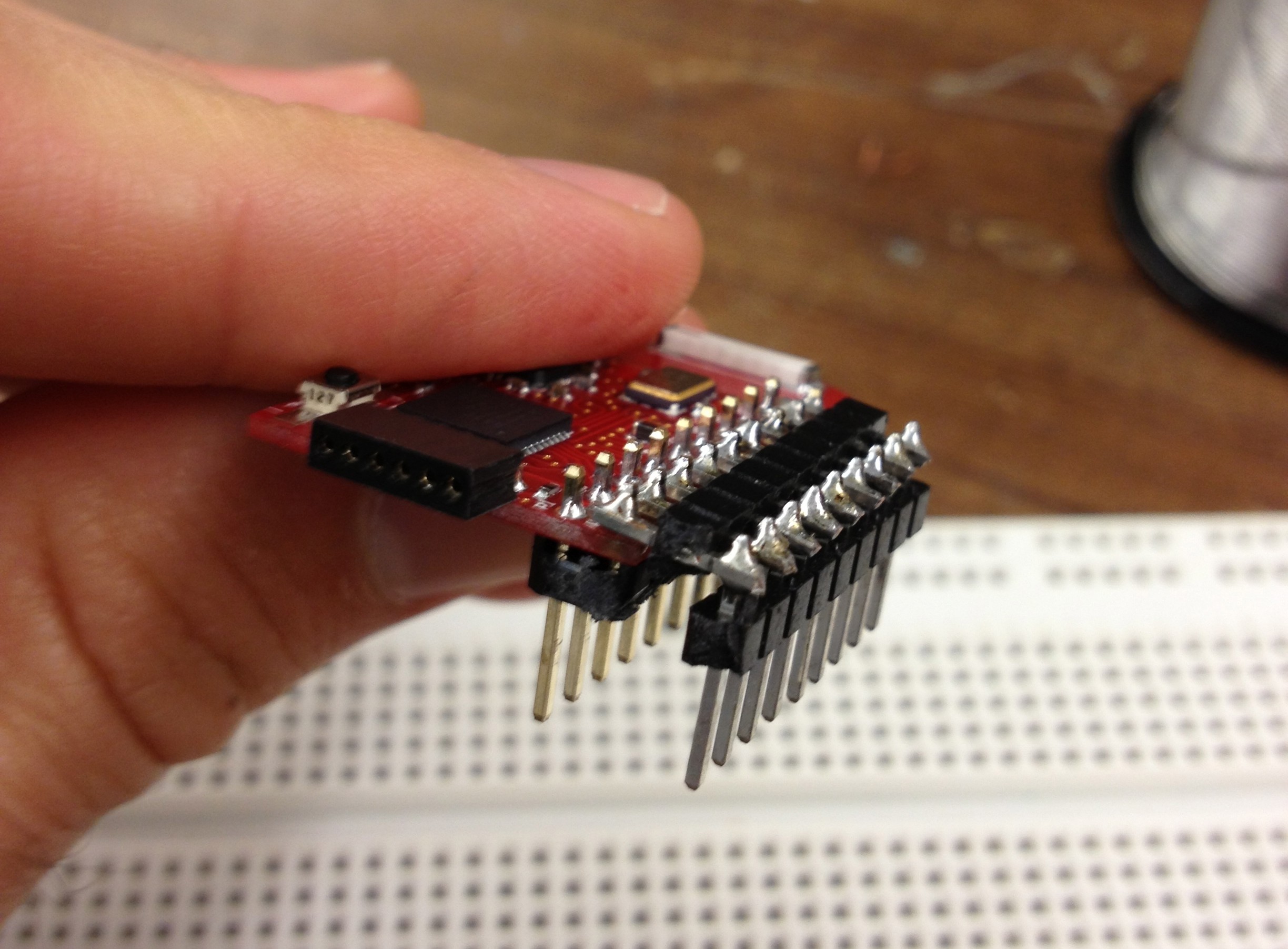 Make Dual Pin Header Footprints Into Breadboard Friendly DIP | Hackaday