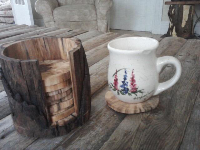 Log Coasters Made With Just Two Tools | Hackaday
