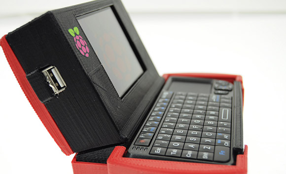 Raspberry Pi Laptop Is Just A Little Too Big For A Pocket | Hackaday