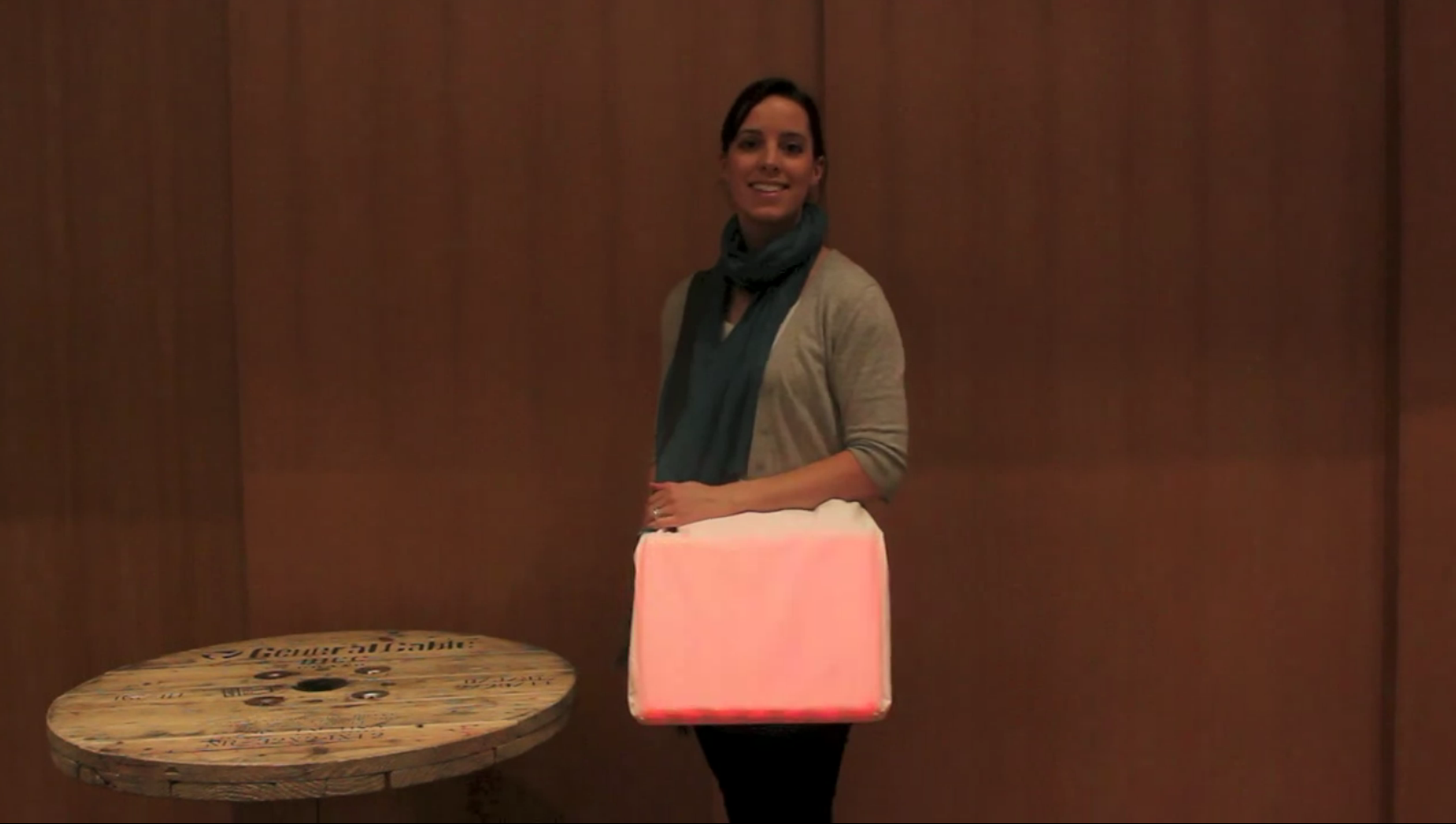 Color Changing Bag Matches Clothing Color, Tells You What’s Inside ...