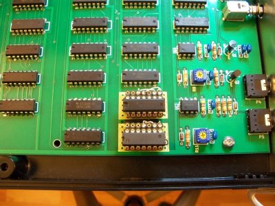 TV Show Inspires This Smaller Pong Paddles Hardware Hack | Hackaday