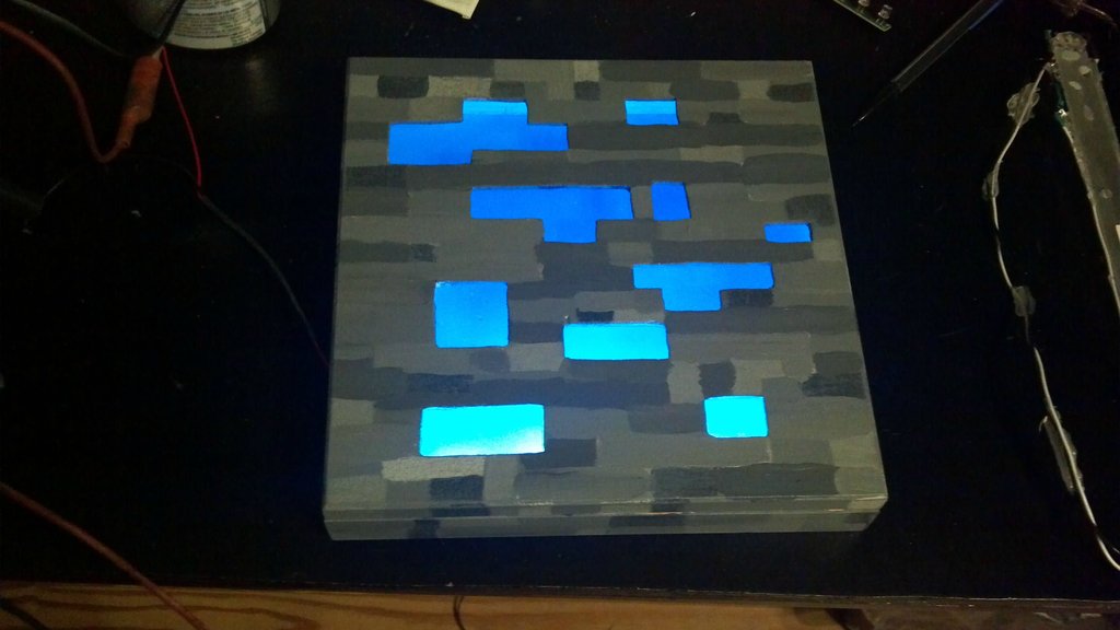 Diamond Ore Wall Lamp Brings Minecraft Into Your Home | Hackaday