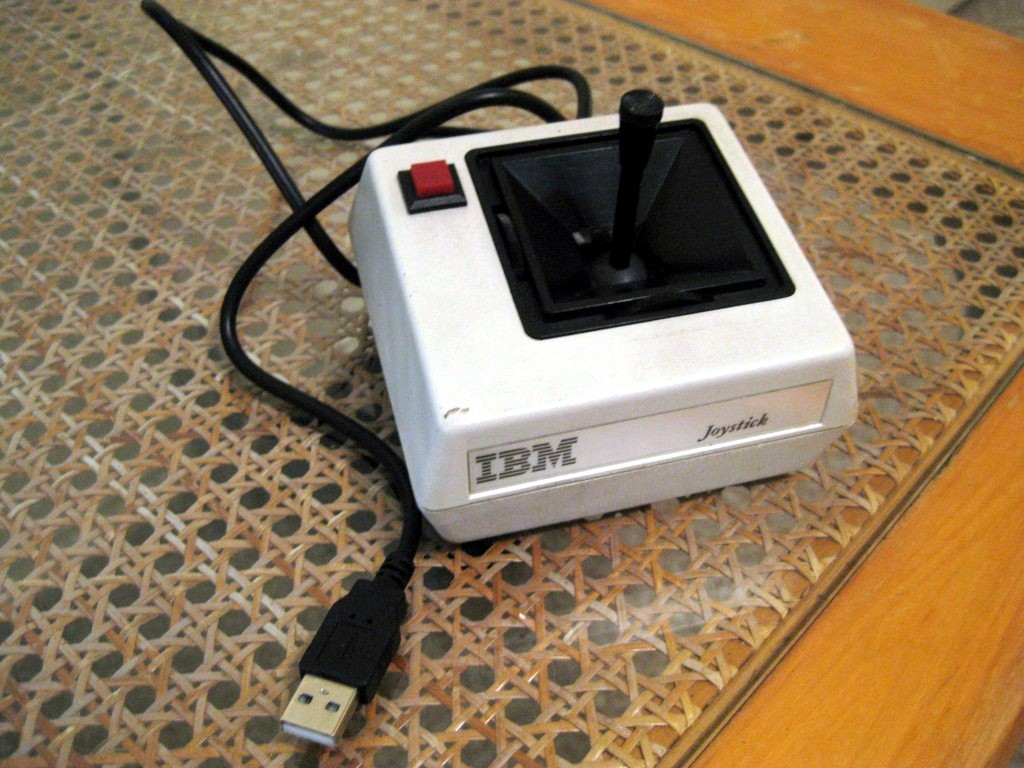 Converting An IBM PCjr Joystick To USB | Hackaday