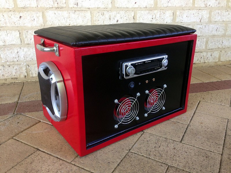 Car Stereo Hack Gives Your Party Tunes And An Extra Place To Sit | Hackaday
