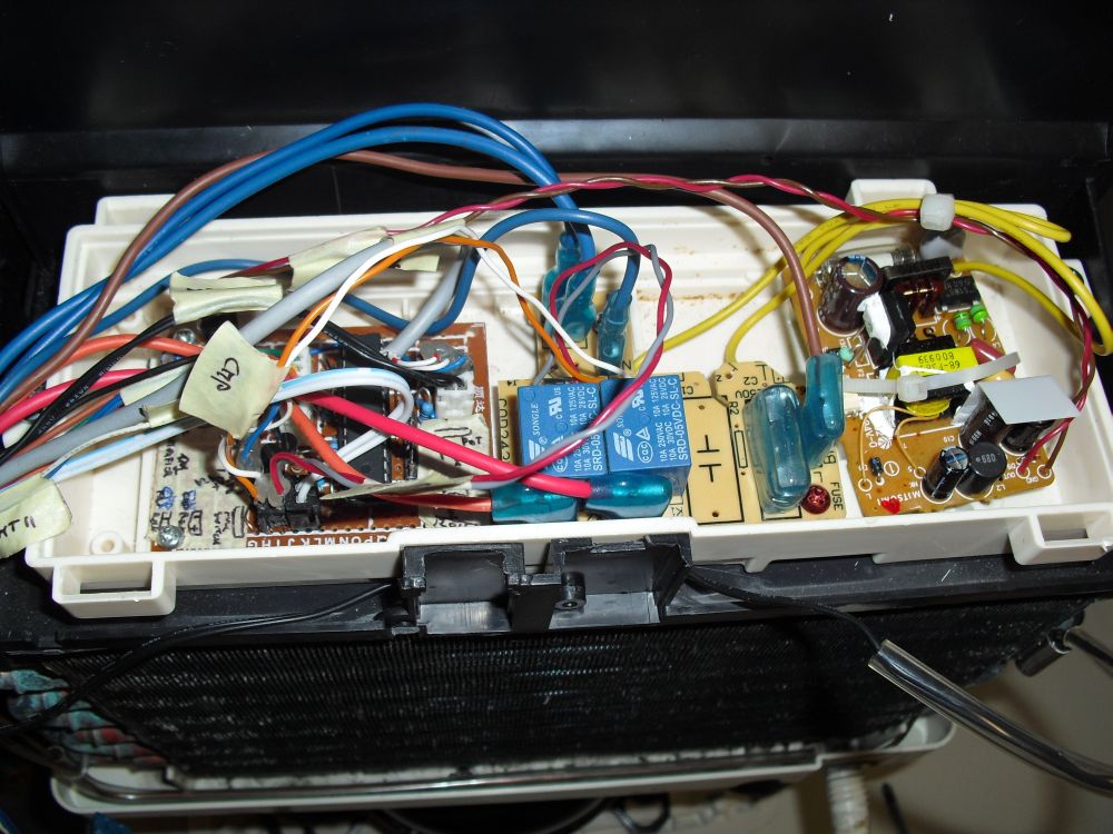 Building A Replacement For A Broken Dehumidifier Controller | Hackaday