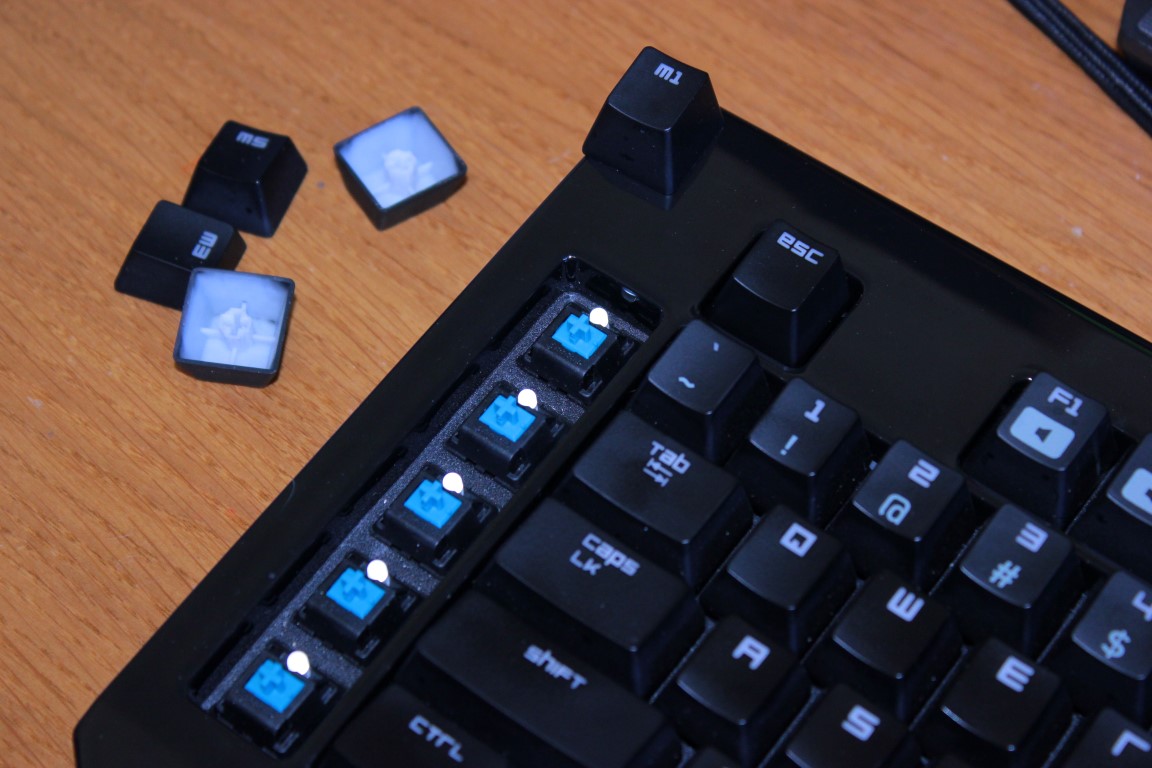 Auto Dimmer Hacked Into Keyboard Backlight | Hackaday