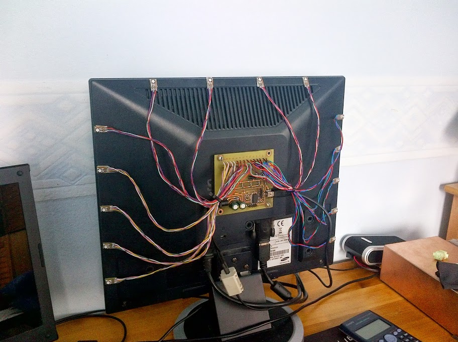 Computer Monitor Ambilight Clone Shows Remarkable Performance | Hackaday