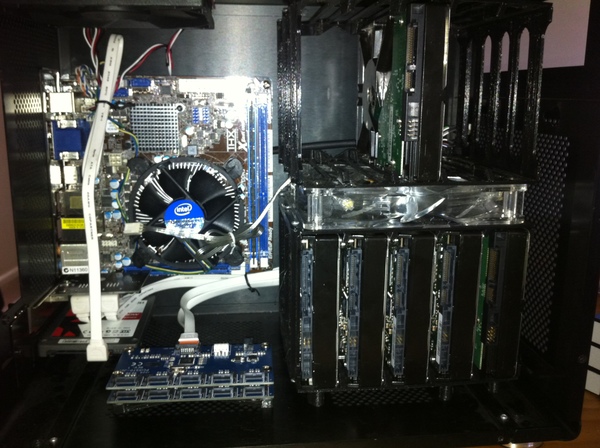 10-drive Microserver Is The Clown Car Of The Computer Case World | Hackaday