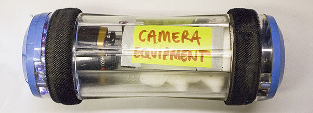 What The Inside Of A Pneumatic Transport System Looks Like | Hackaday