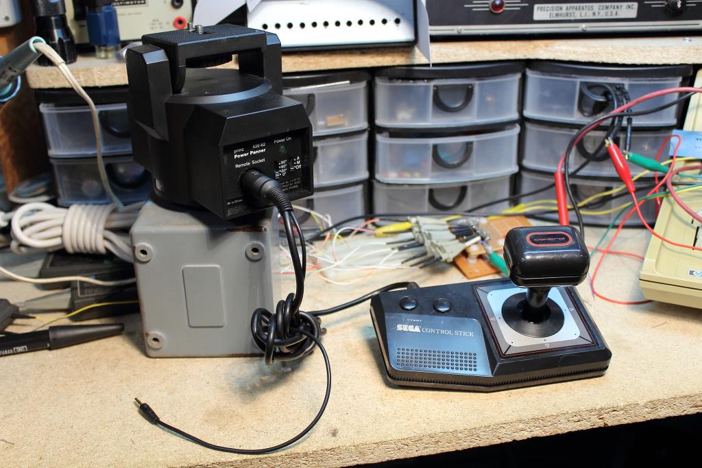 Game Controller Repurposed For Flea Market Find | Hackaday