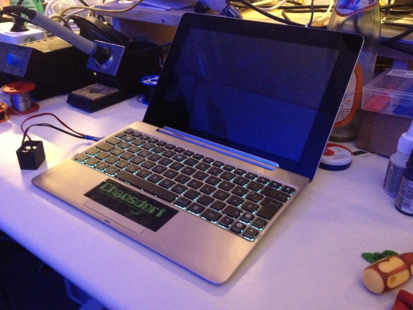 Laptop Keyboard EL Panel Backlight | Hackaday