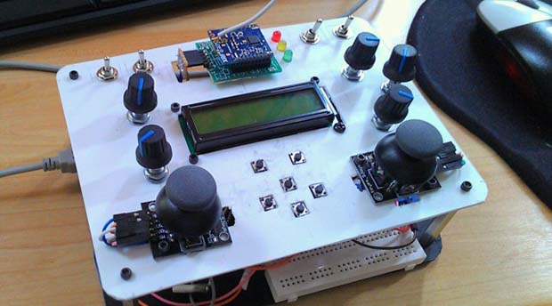 A DIY Solution For Controlling Robots And Quadcopters | Hackaday