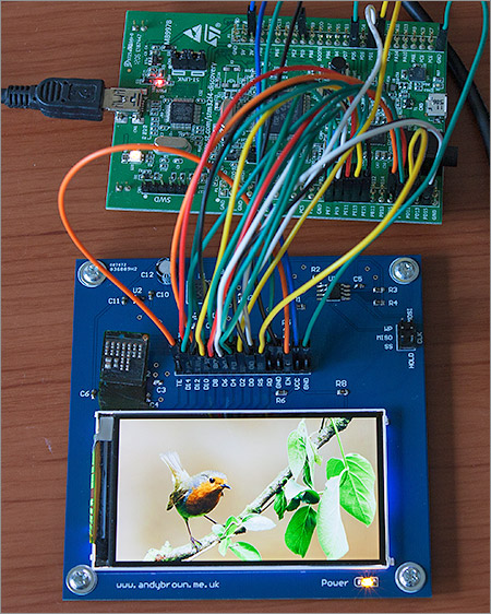 Reverse Engineering The Sony Ericsson Vivaz High Resolution 640 X 360 Cellphone LCD | Hackaday