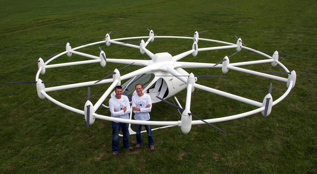 E-volo VC200 Makes Maiden Flight. Flying Cars Incoming | Hackaday