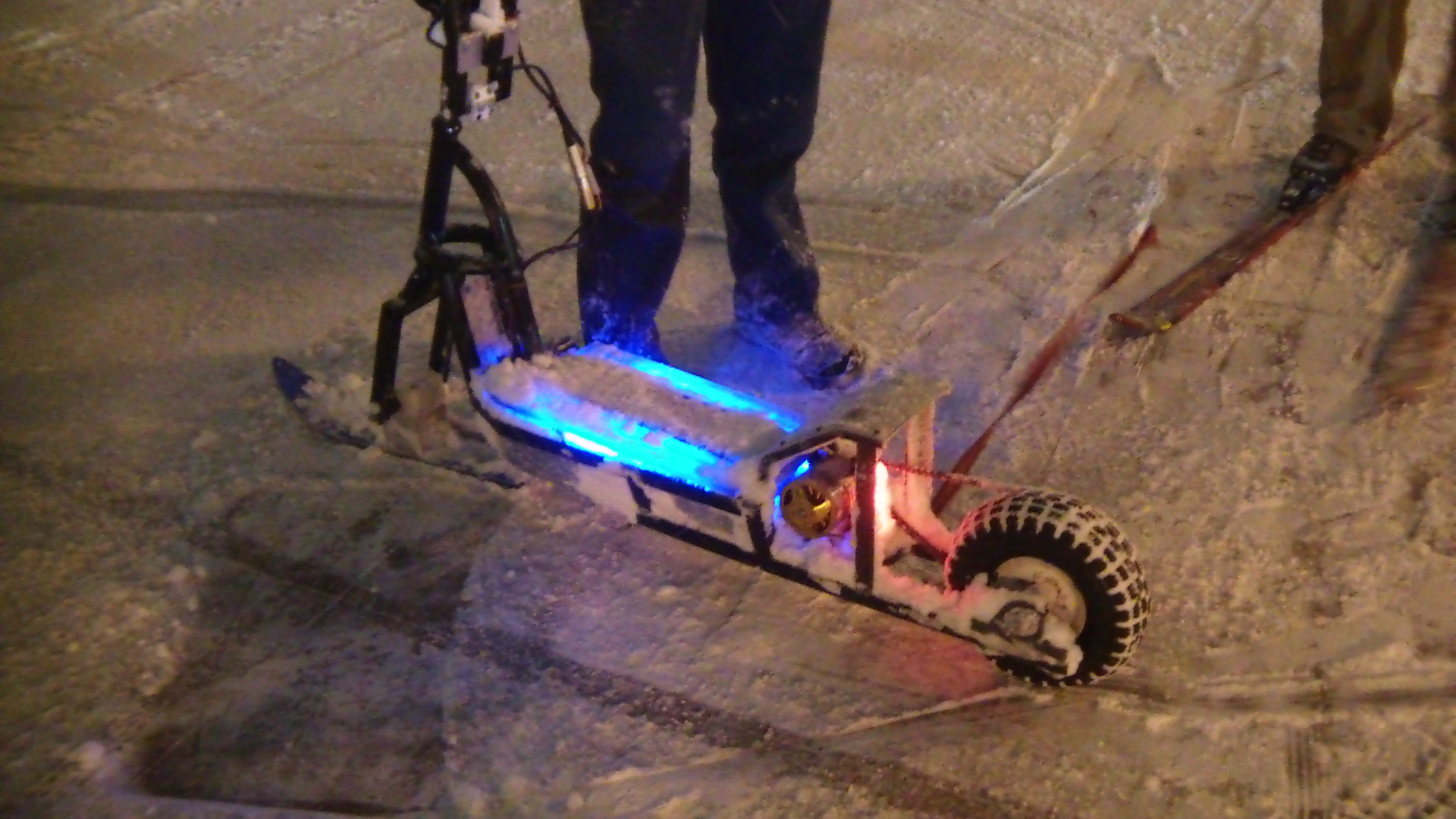 Electric Snow Scooter | Hackaday