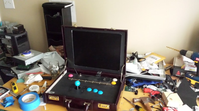 Arcade Briefcase (the Briefcade) | Hackaday