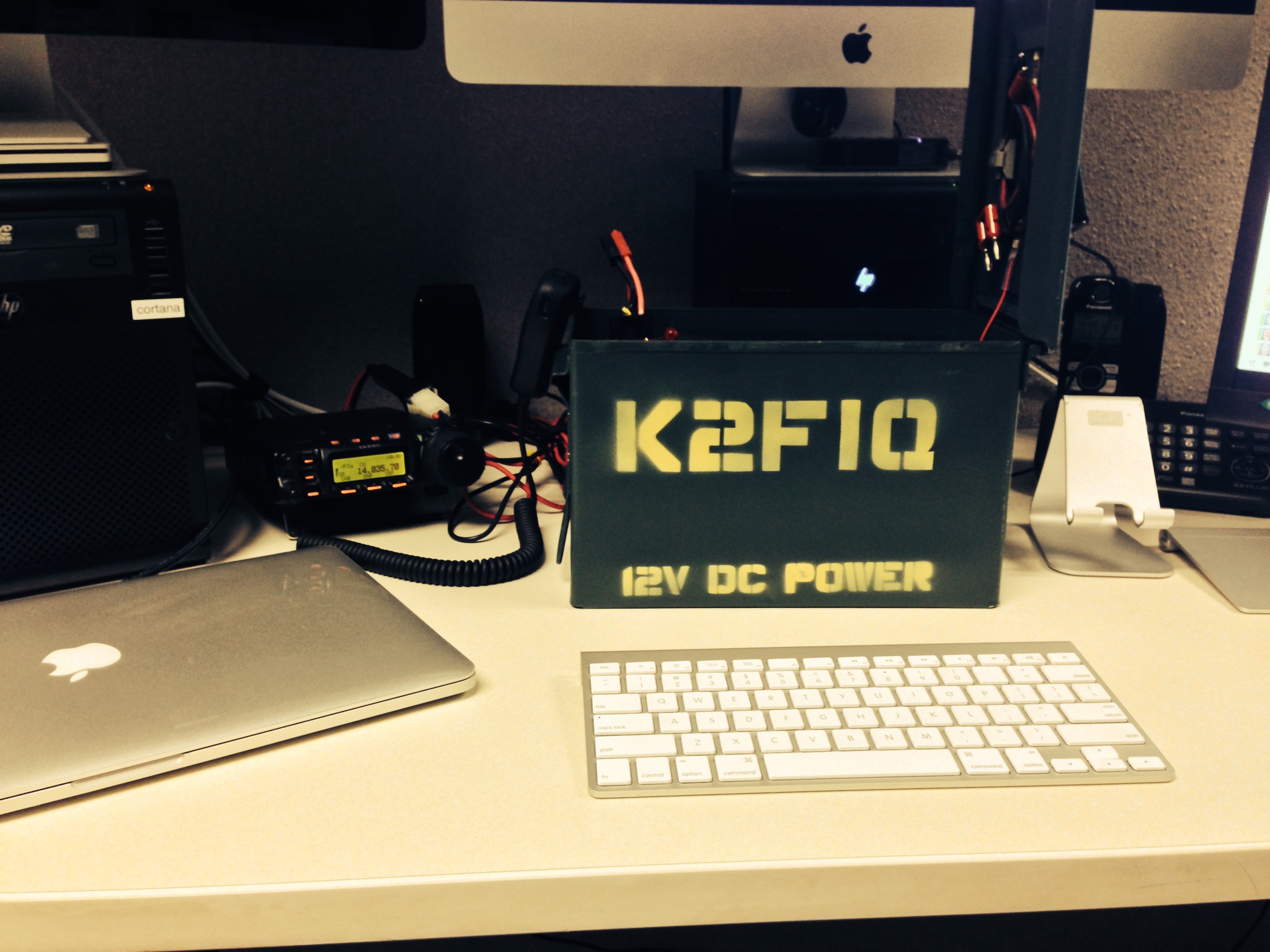 12V Ammo Power Box Keeps It Retro | Hackaday