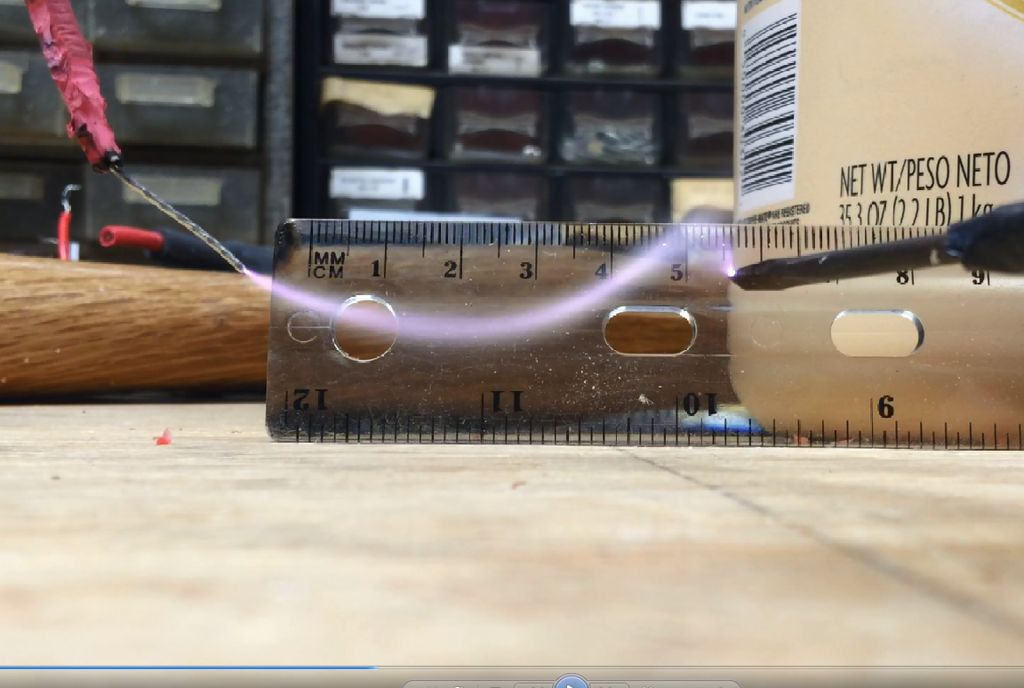 An Easy Way To Power Flyback Transformers | Hackaday