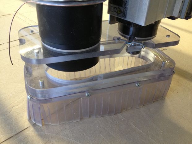 DIY CNC Dust Collection Really Sucks! | Hackaday