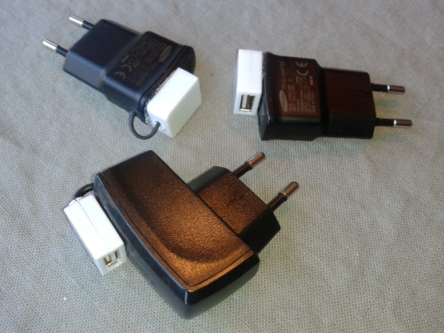 USB-ify Your Old Cell Phone Chargers | Hackaday