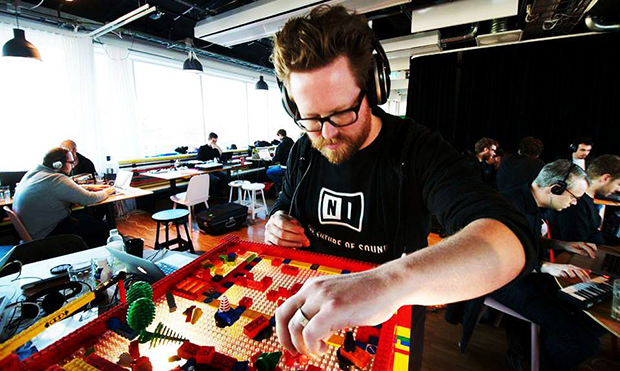 Turning Lego Into A Groove Machine | Hackaday